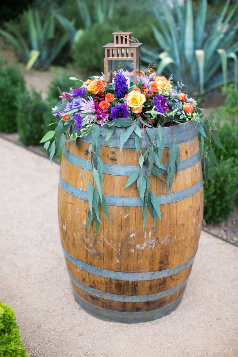 Beautiful Picture of Barrell Wedding Decor - regiosfera.com