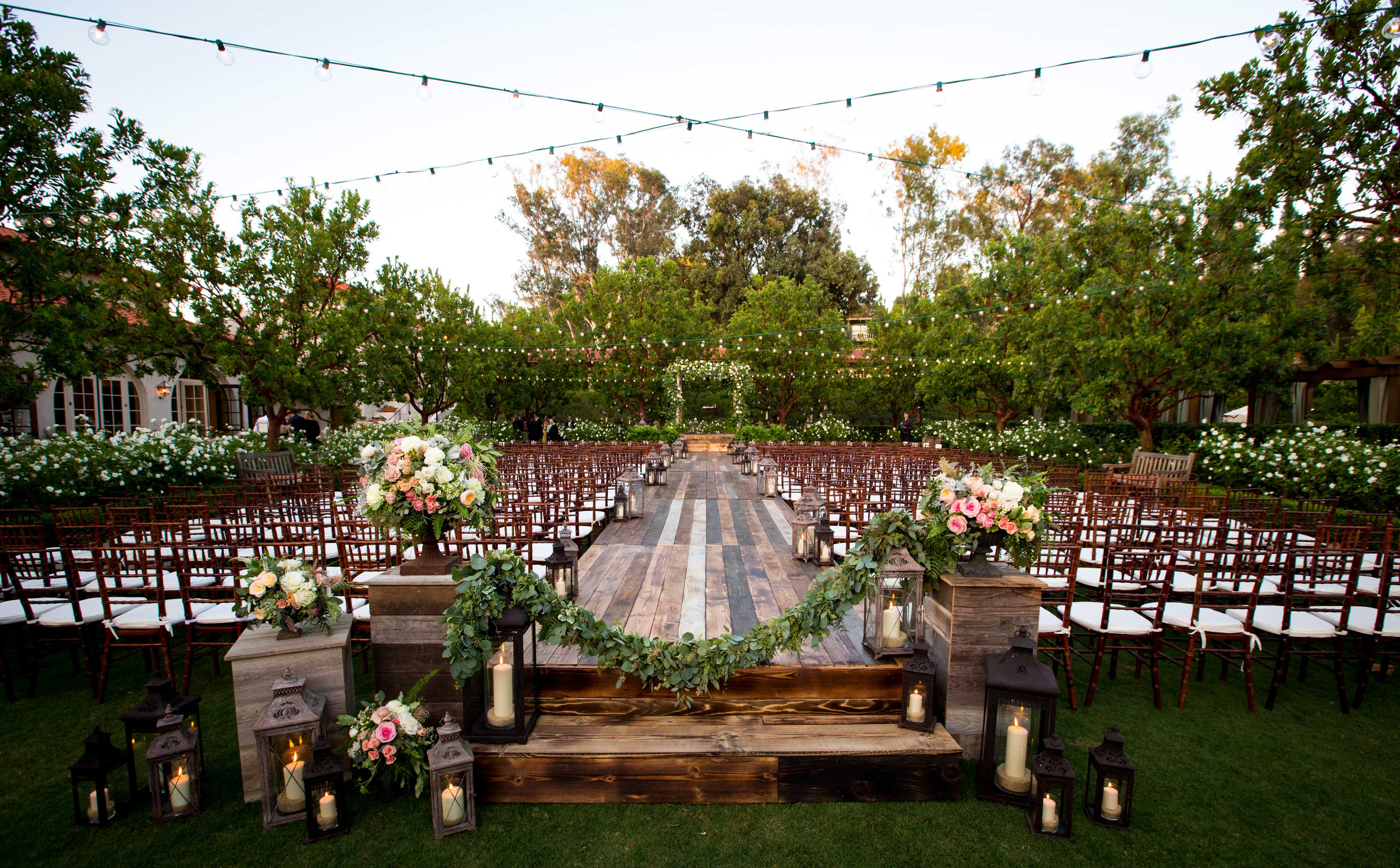 Creative Picture of Wedding Aisle Decor - regiosfera.com