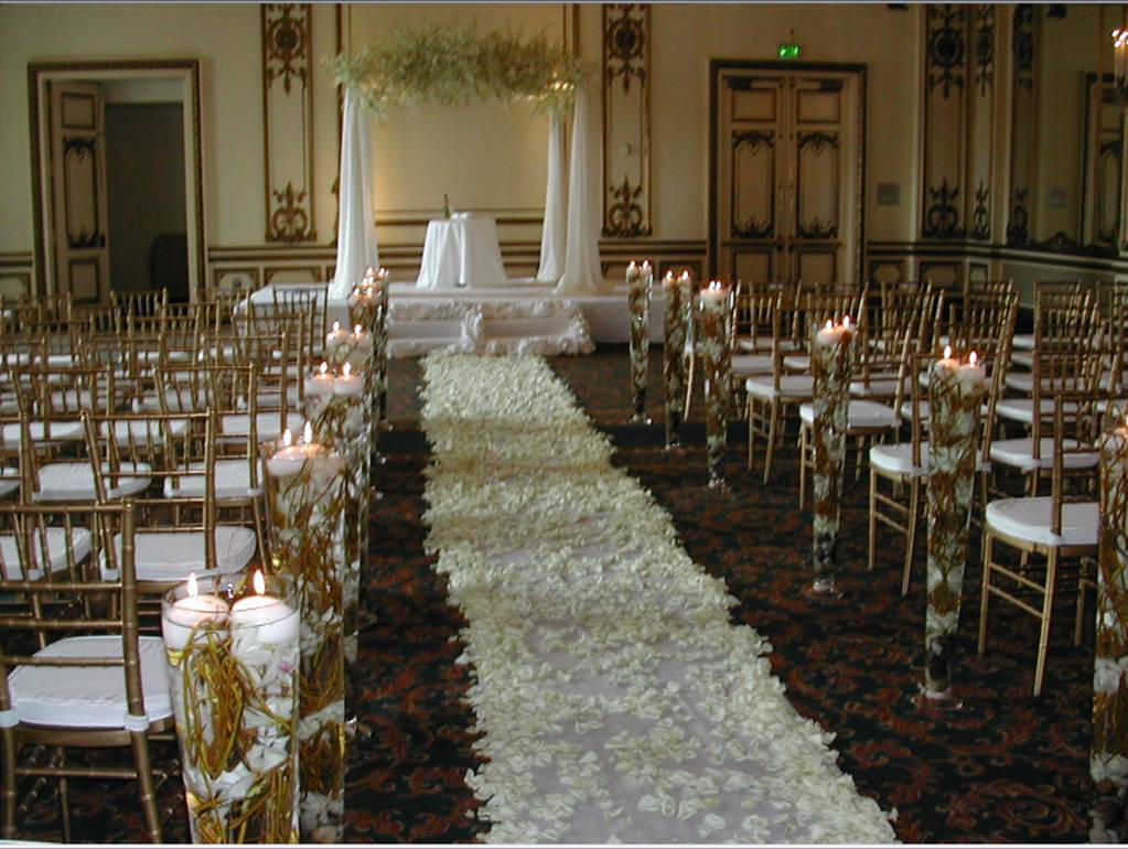 Elegant Photo of Wedding Chapel Decorations - regiosfera.com